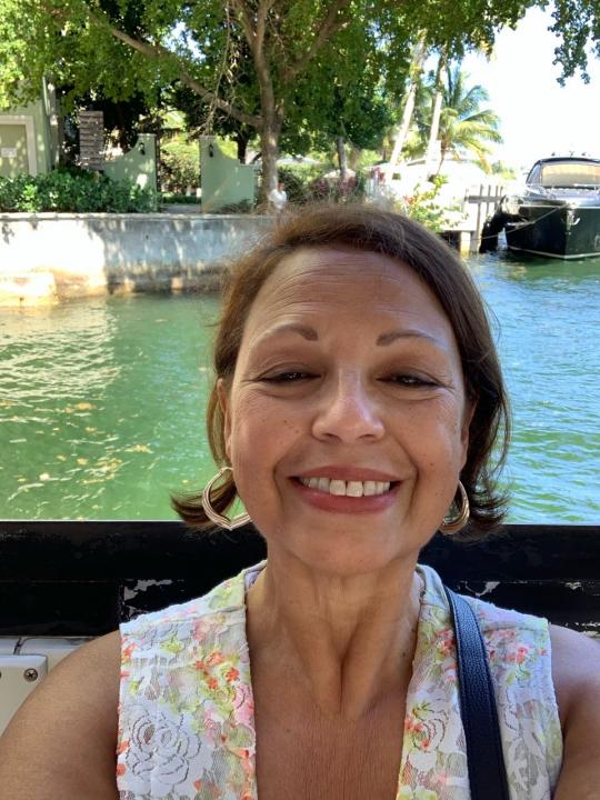 Gloria Restoy - My Personal Page - XAPiT